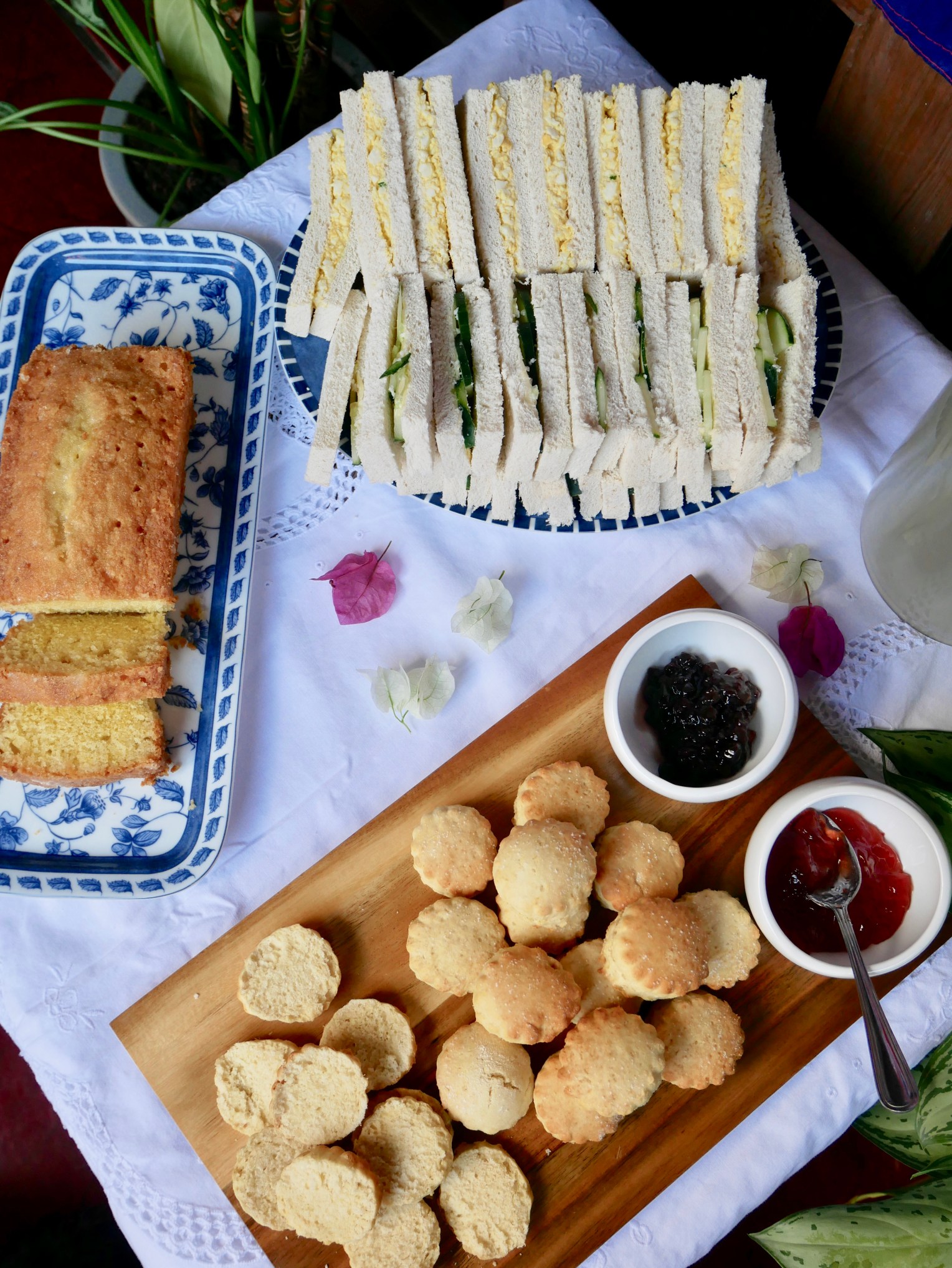 A Simple Afternoon Tea For Any Occasion – The Little Edition